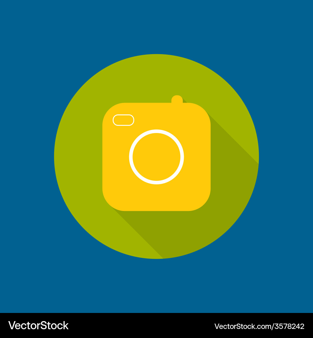 Icon of the old camera Royalty Free Vector Image