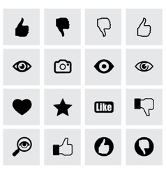 Bird with messages Royalty Free Vector Image - VectorStock